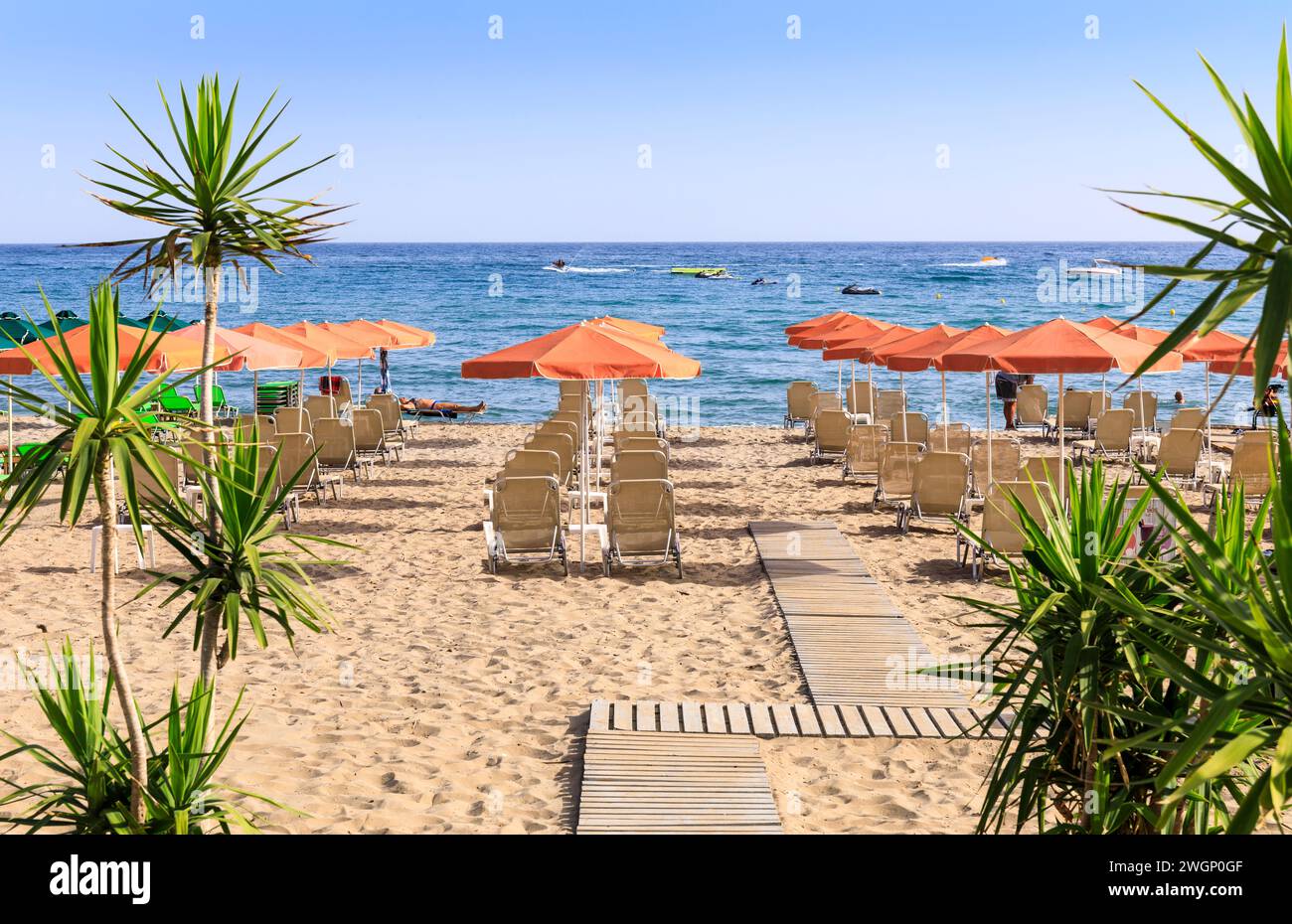 Rethymnon crete beach hi-res stock photography and images - Alamy