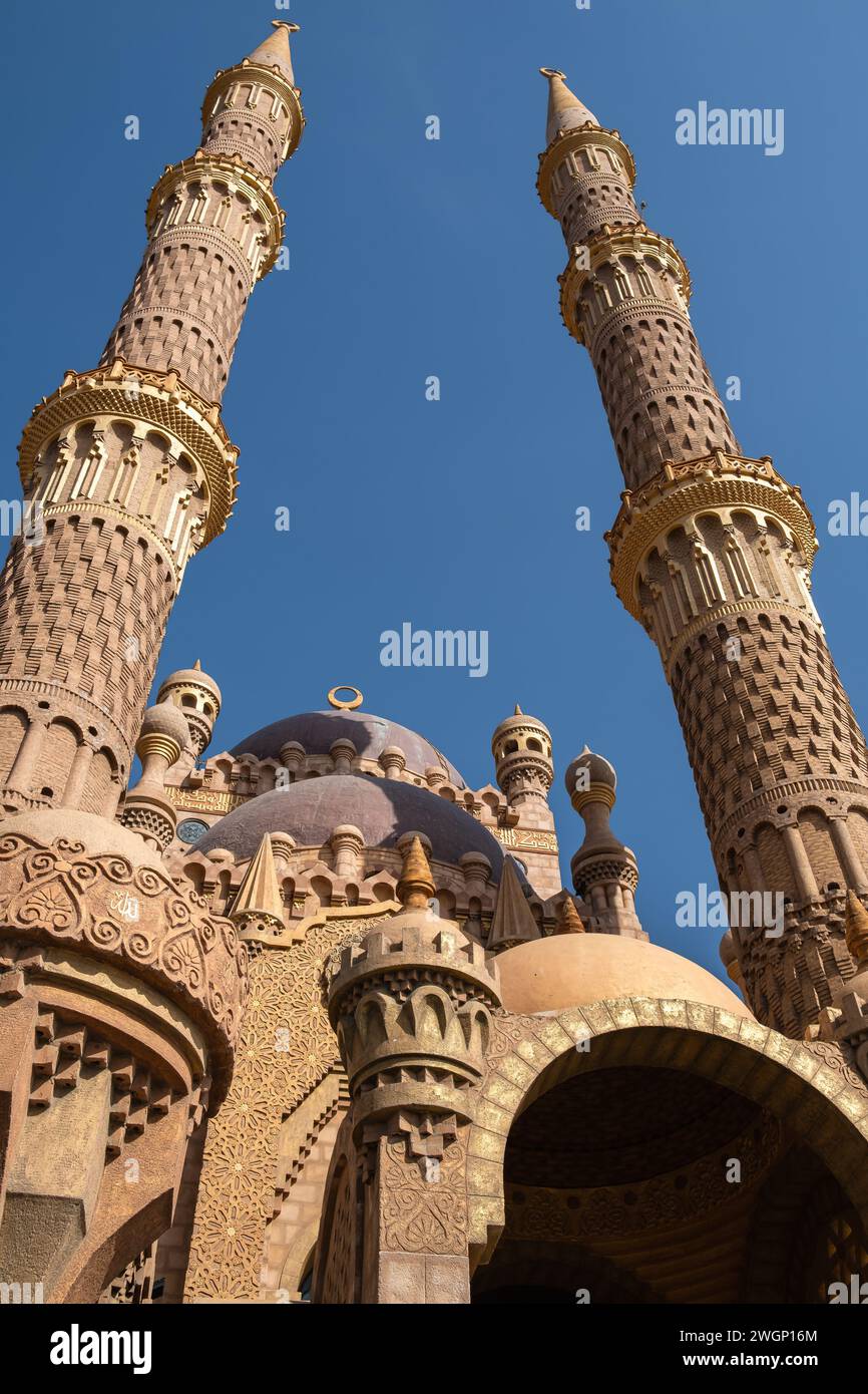 Al sahaba mosque hi-res stock photography and images - Alamy