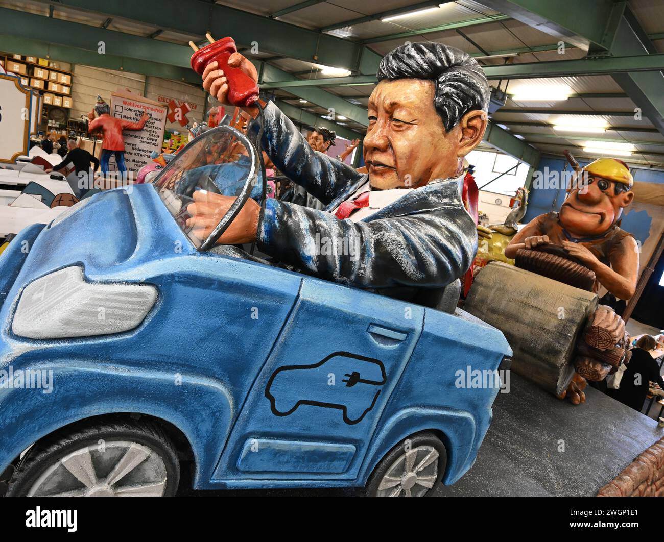 Flintstone car hi-res stock photography and images - Alamy