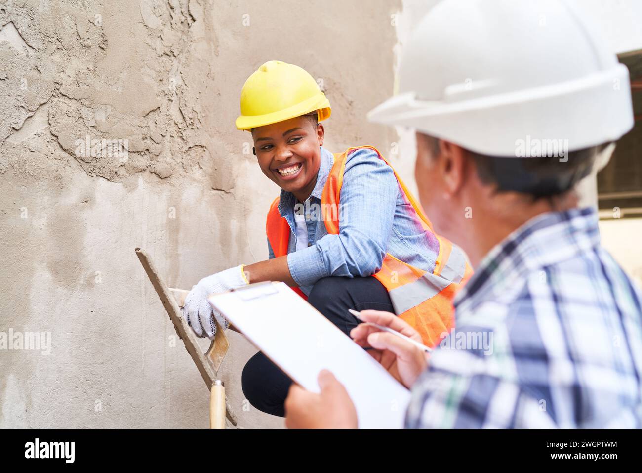 Builder craftsmanship hi-res stock photography and images - Alamy