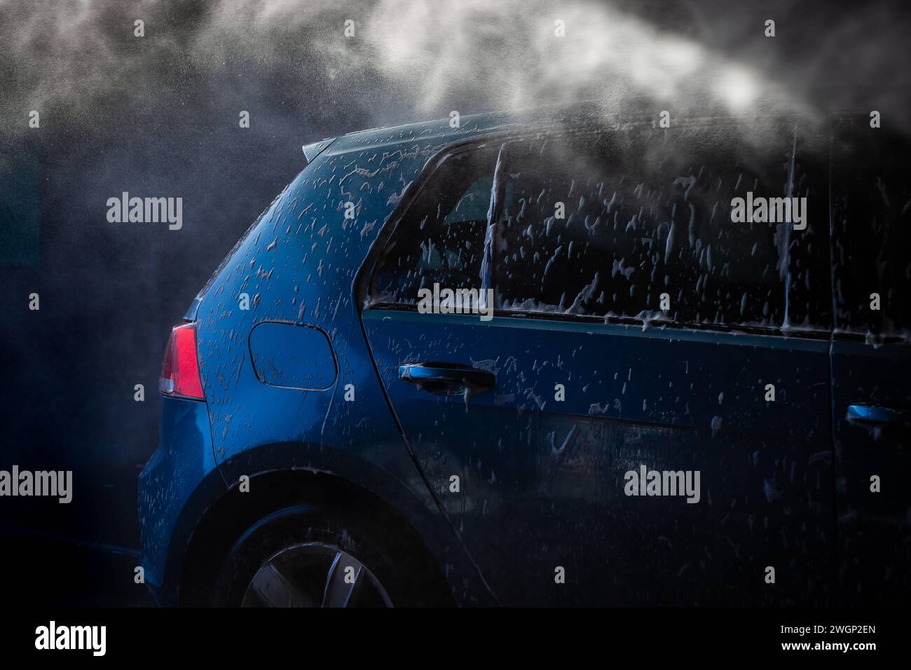 Car dry cleaning water hi-res stock photography and images - Alamy