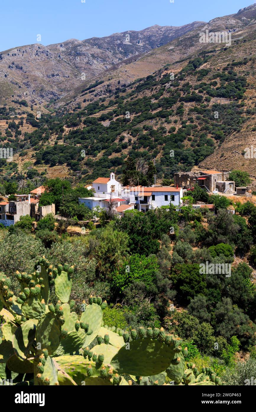 Greece crete houses village hi-res stock photography and images - Alamy