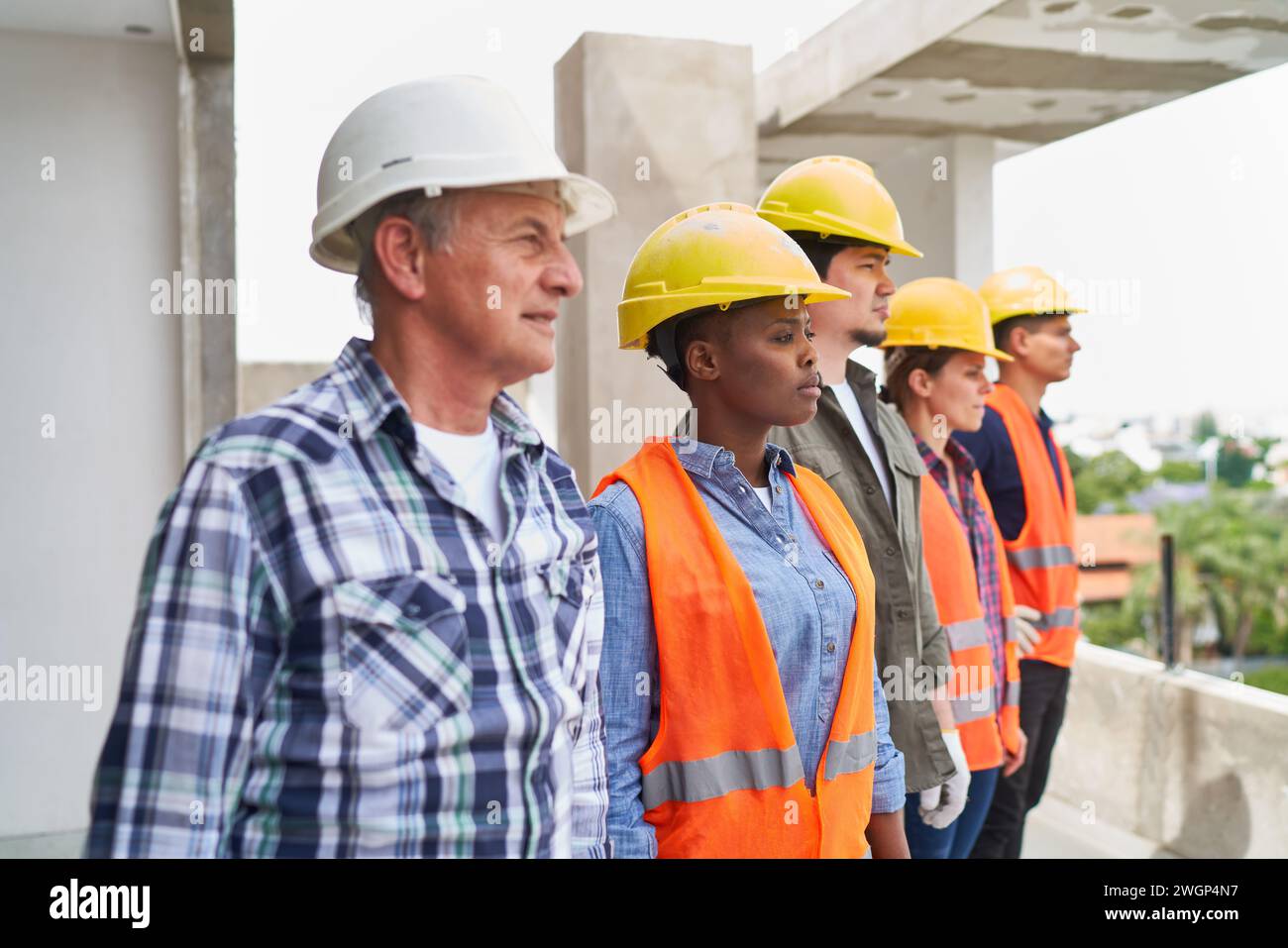 Team building away day hi-res stock photography and images - Alamy