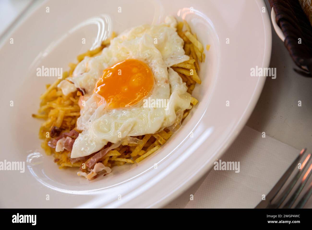Traditional Catalonian dish Huevo cabreado Stock Photo - Alamy