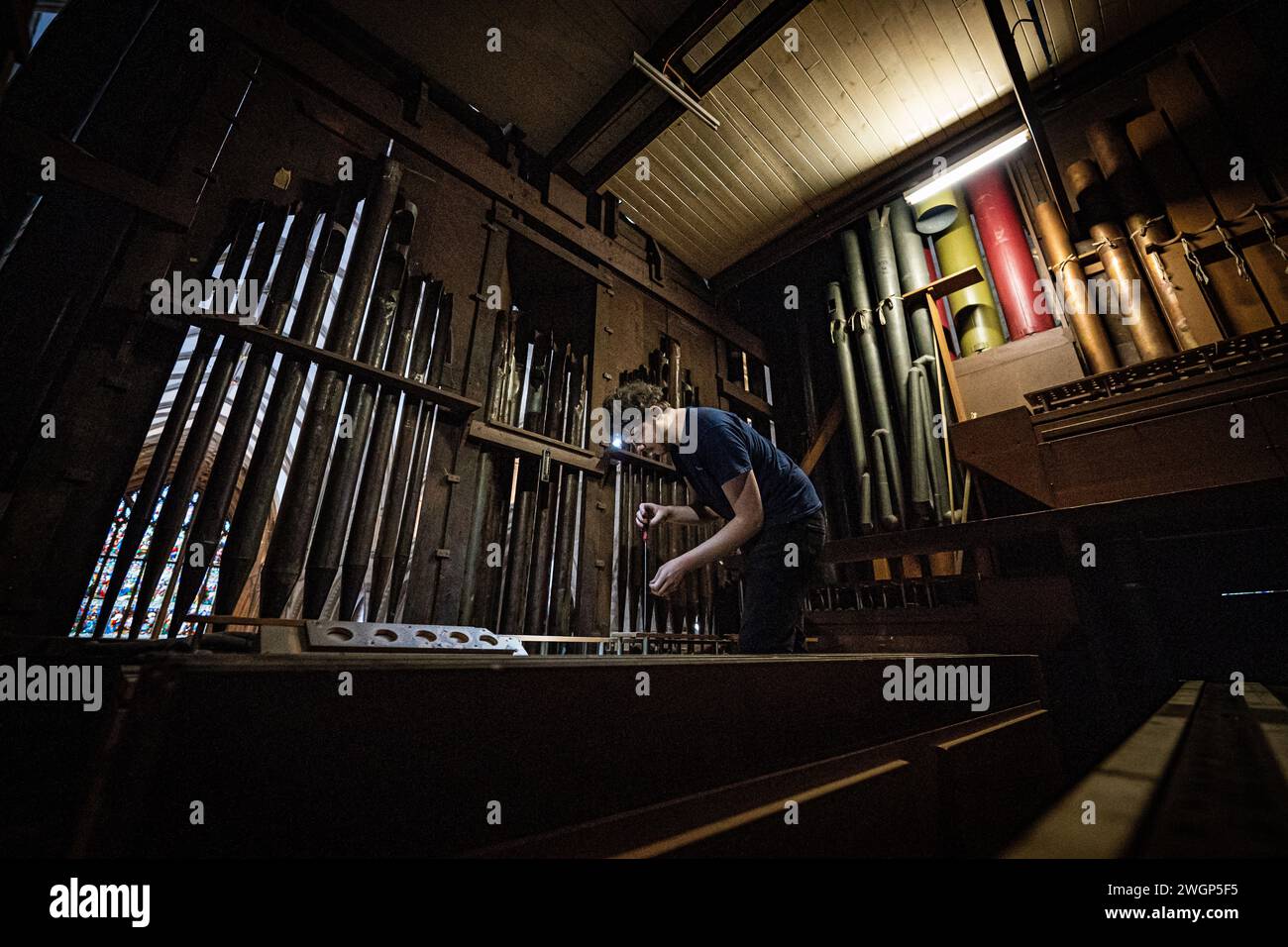 Specialists from Worcestershire-based organ builders Nicholson & Co Ltd ...