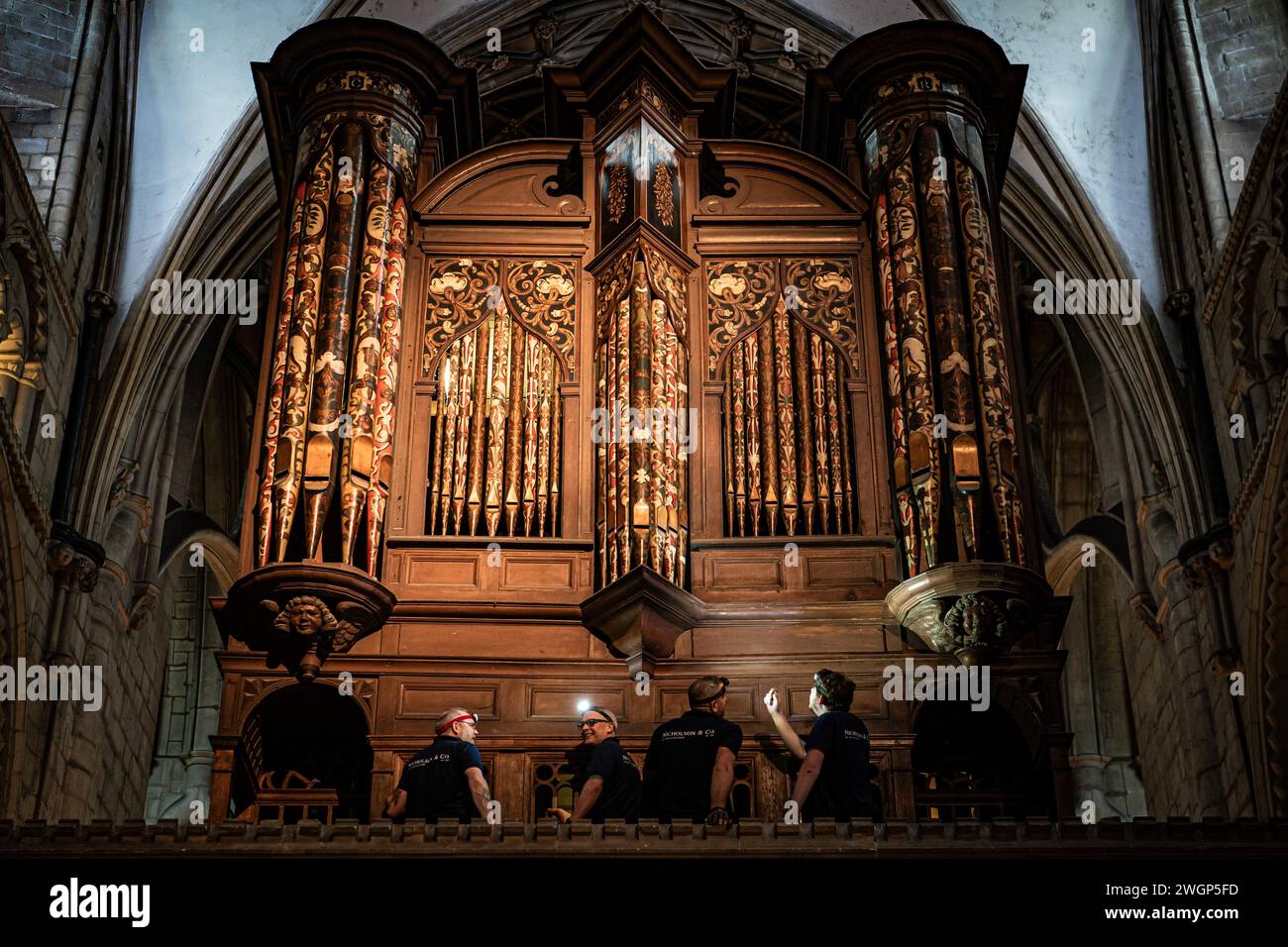 Specialists from Worcestershire-based organ builders Nicholson & Co Ltd ...