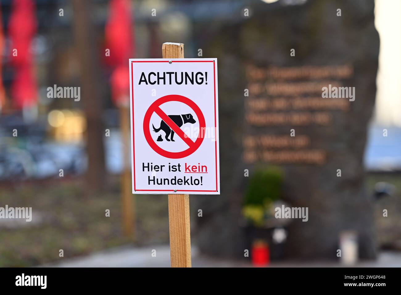 Verbotssachild hi-res stock photography and images - Alamy