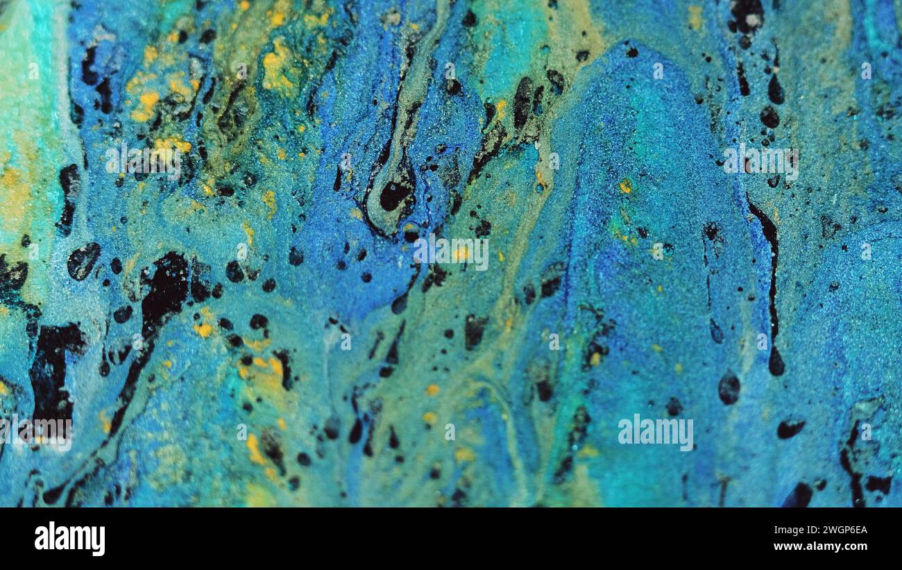 Pigment drop water sparkling flow hi-res stock photography and images ...