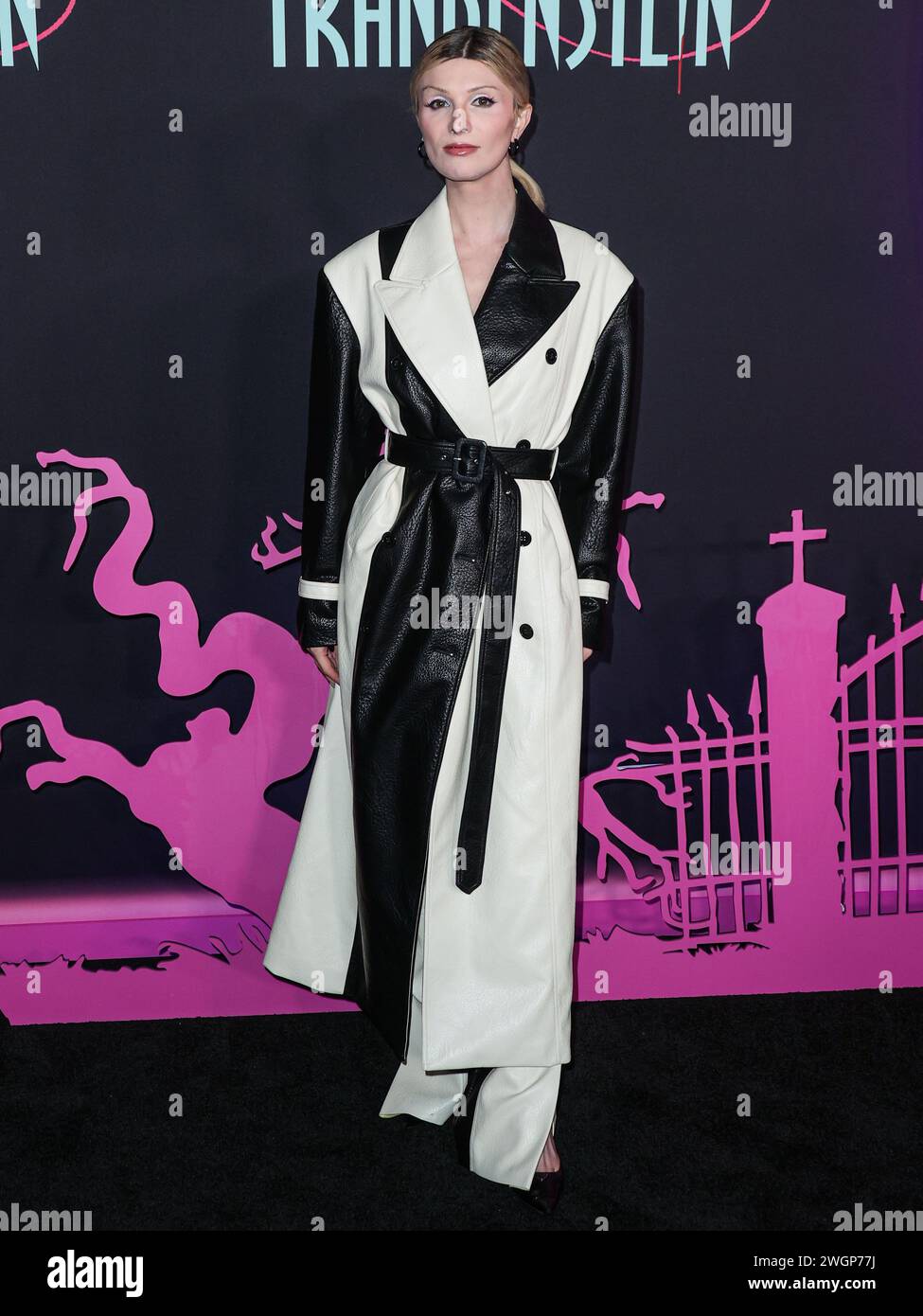 HOLLYWOOD, LOS ANGELES, CALIFORNIA, USA - FEBRUARY 05: Dylan Mulvaney ...