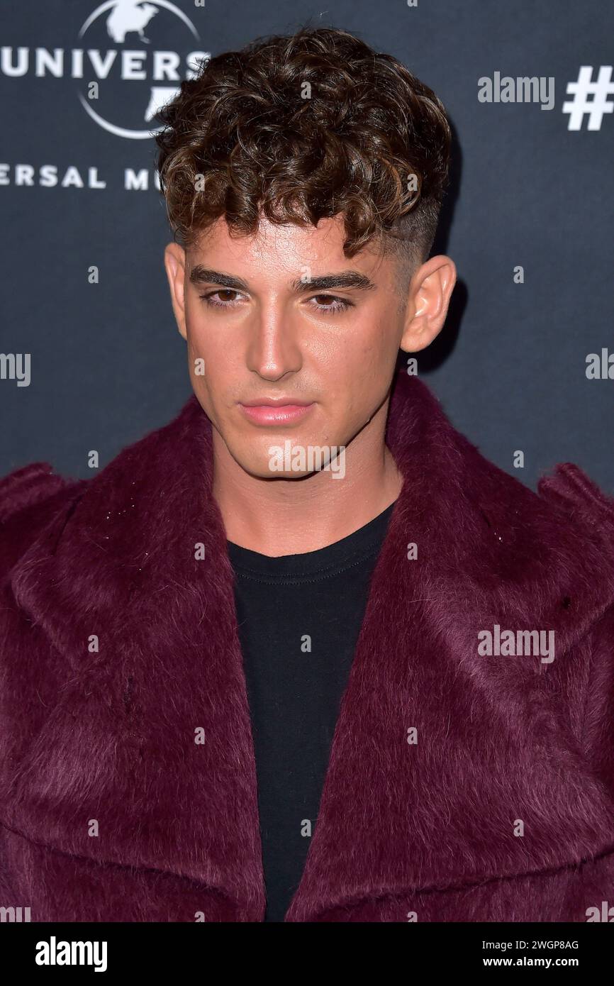 Benjamin elgar hi-res stock photography and images - Alamy