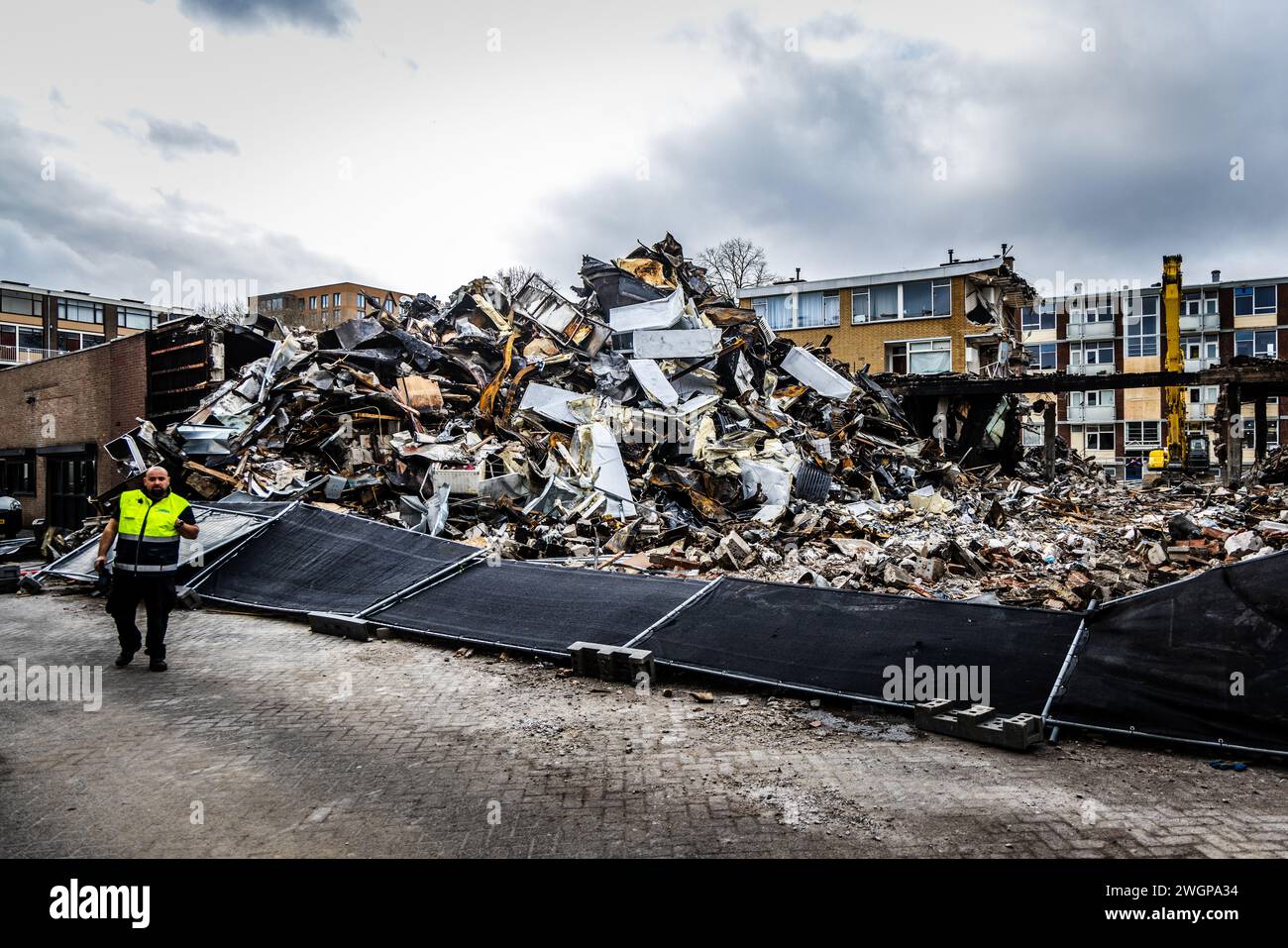 ROTTERDAM - Demolition is still underway at the Schammenkamp in ...
