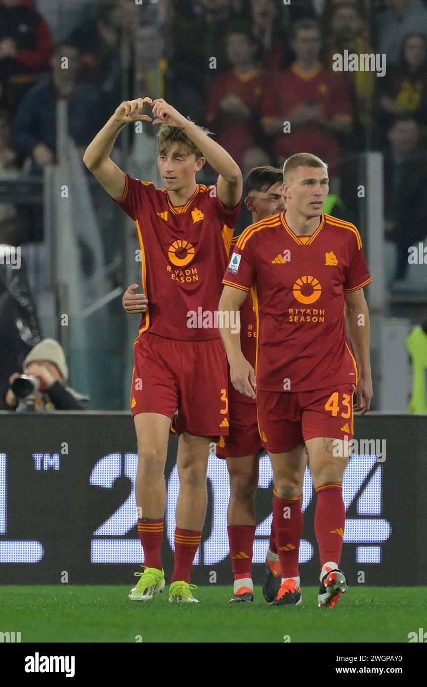 Rome, Italy. 05th Feb, 2024. Dean Huijsen (AS Roma); celebrates after ...
