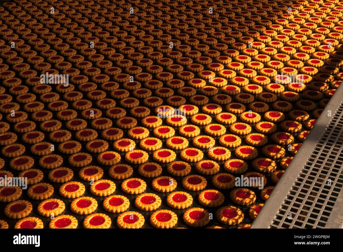 Production cookies in factory on conveyor Stock Photo - Alamy