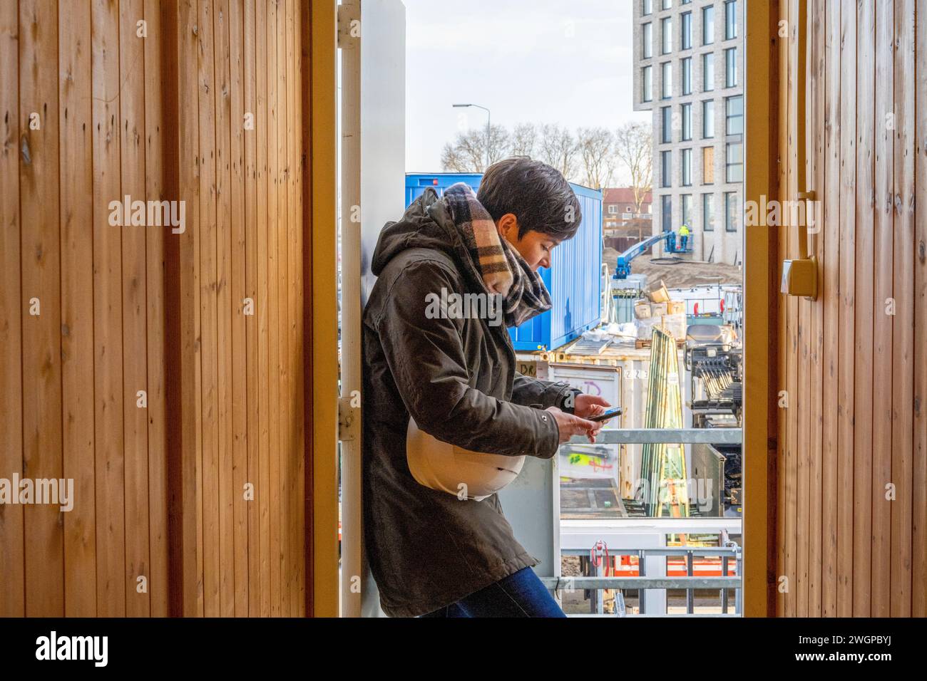 Building exterior architecture walking window hi-res stock photography ...
