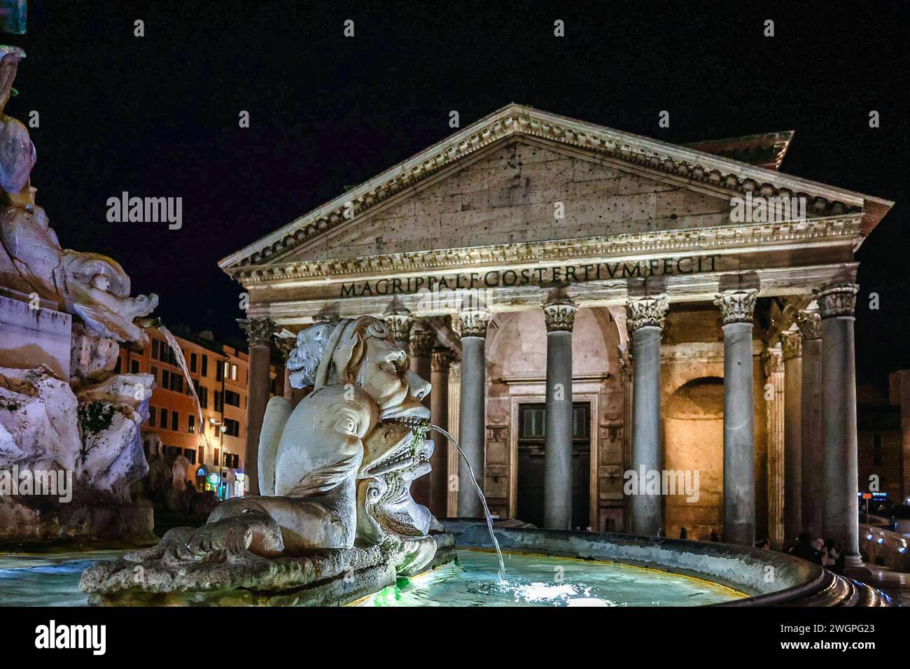 Italy, Rome - November 26, 2023: Pantheon and Fountain of Pantheon ...