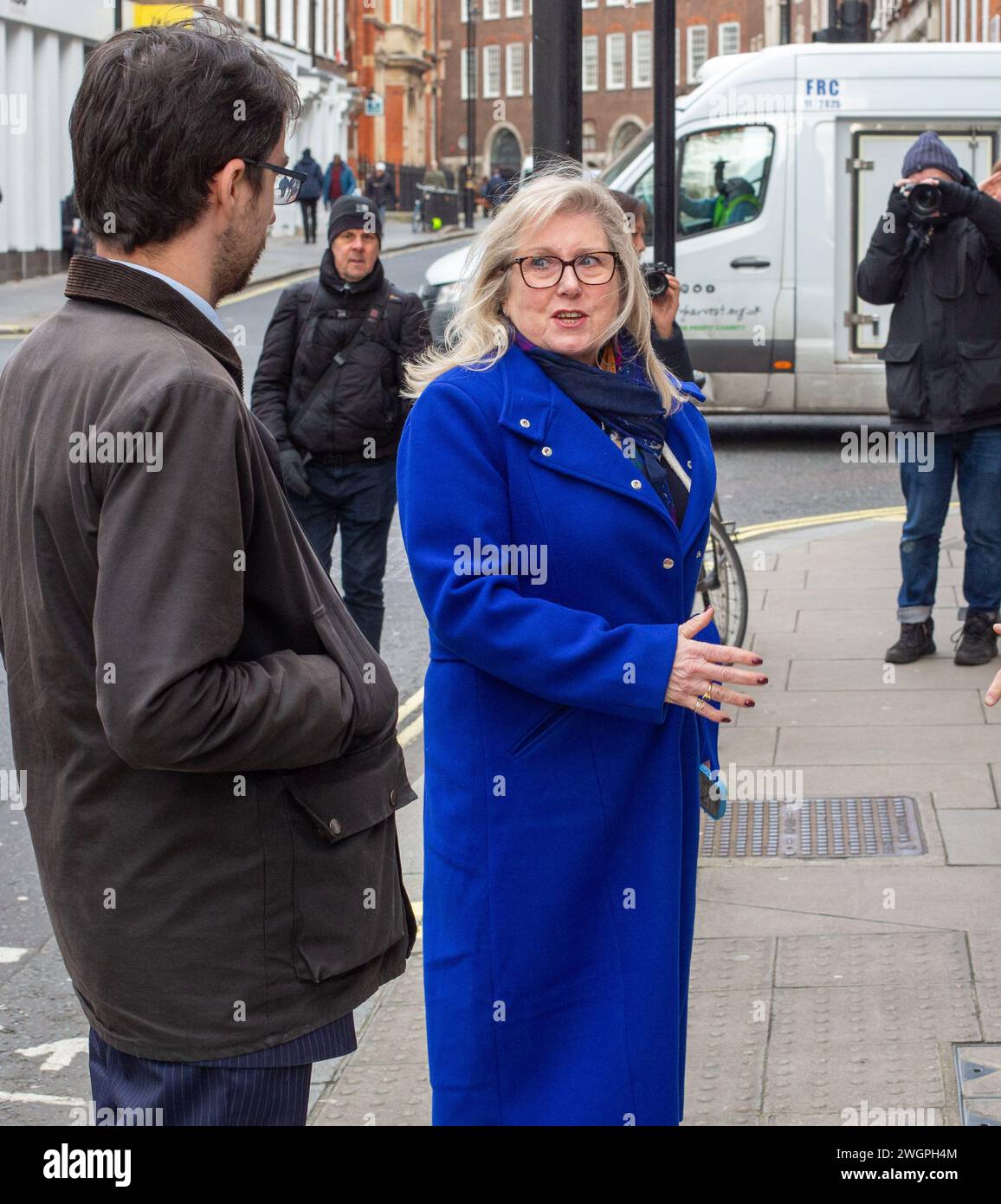 Susan hall hi-res stock photography and images - Alamy