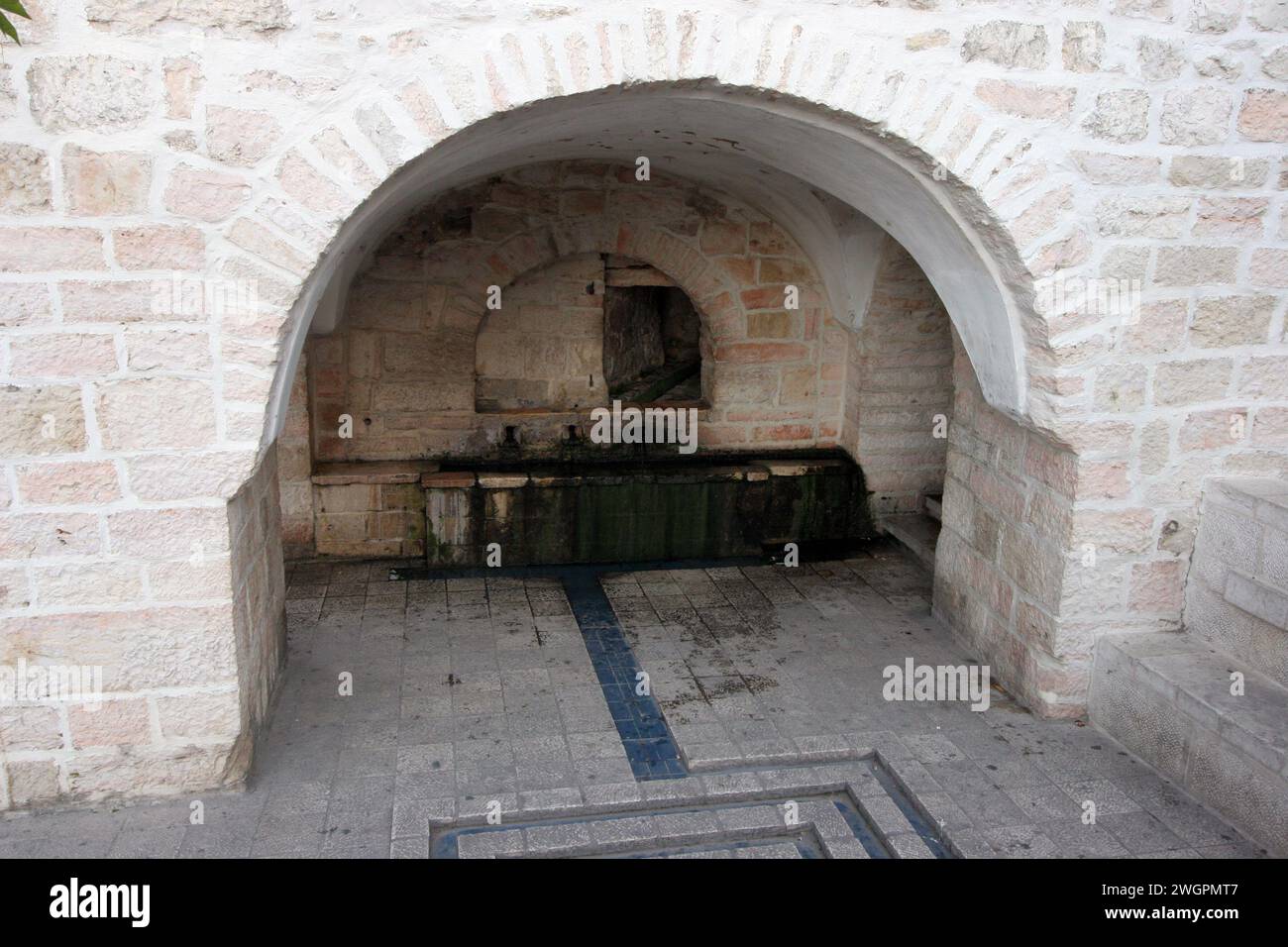 Karem shrine hi-res stock photography and images - Alamy