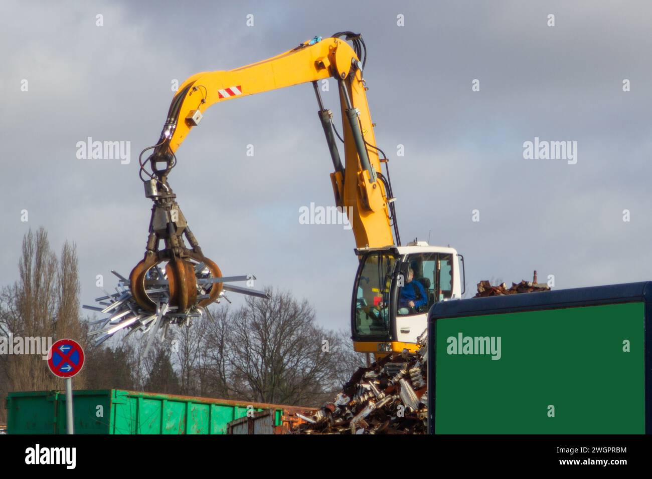 Metal Compactor at the Recycling Center Stock Photo - Alamy
