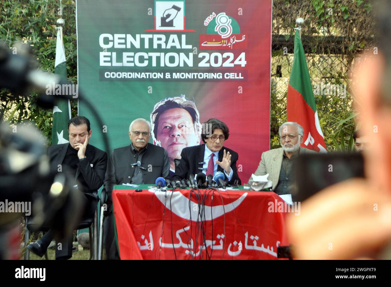 Islamabad, Pakistan. 6th Feb, 2024. Leaders of Pakistan Tehreek-e-Insaf ...