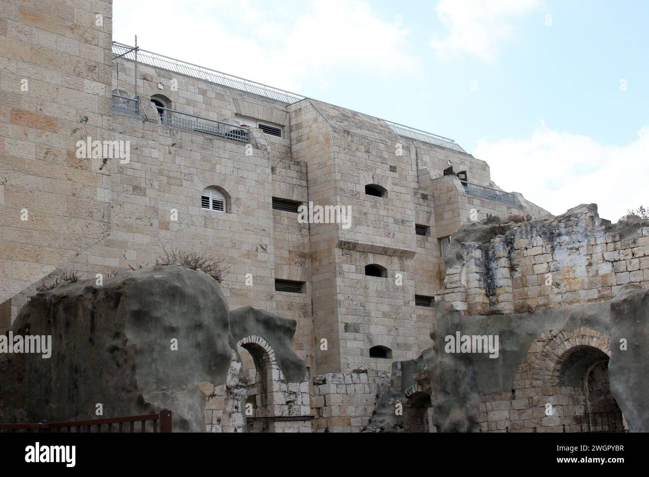 Modern architecture in the Old City, Jerusalem, Israel Stock Photo - Alamy