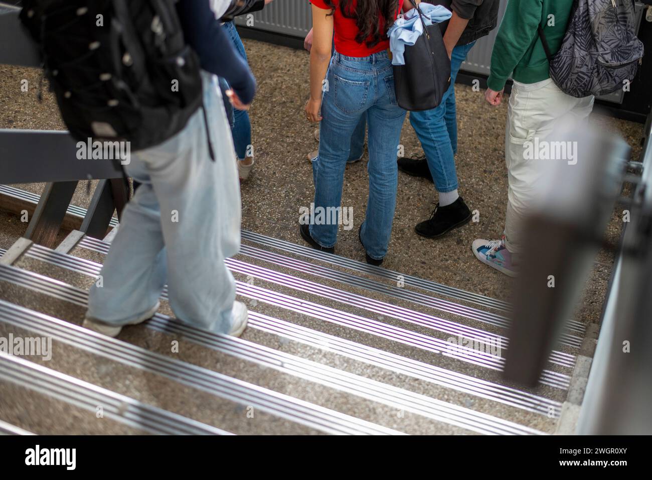 High school walking and stairs hi-res stock photography and images - Alamy