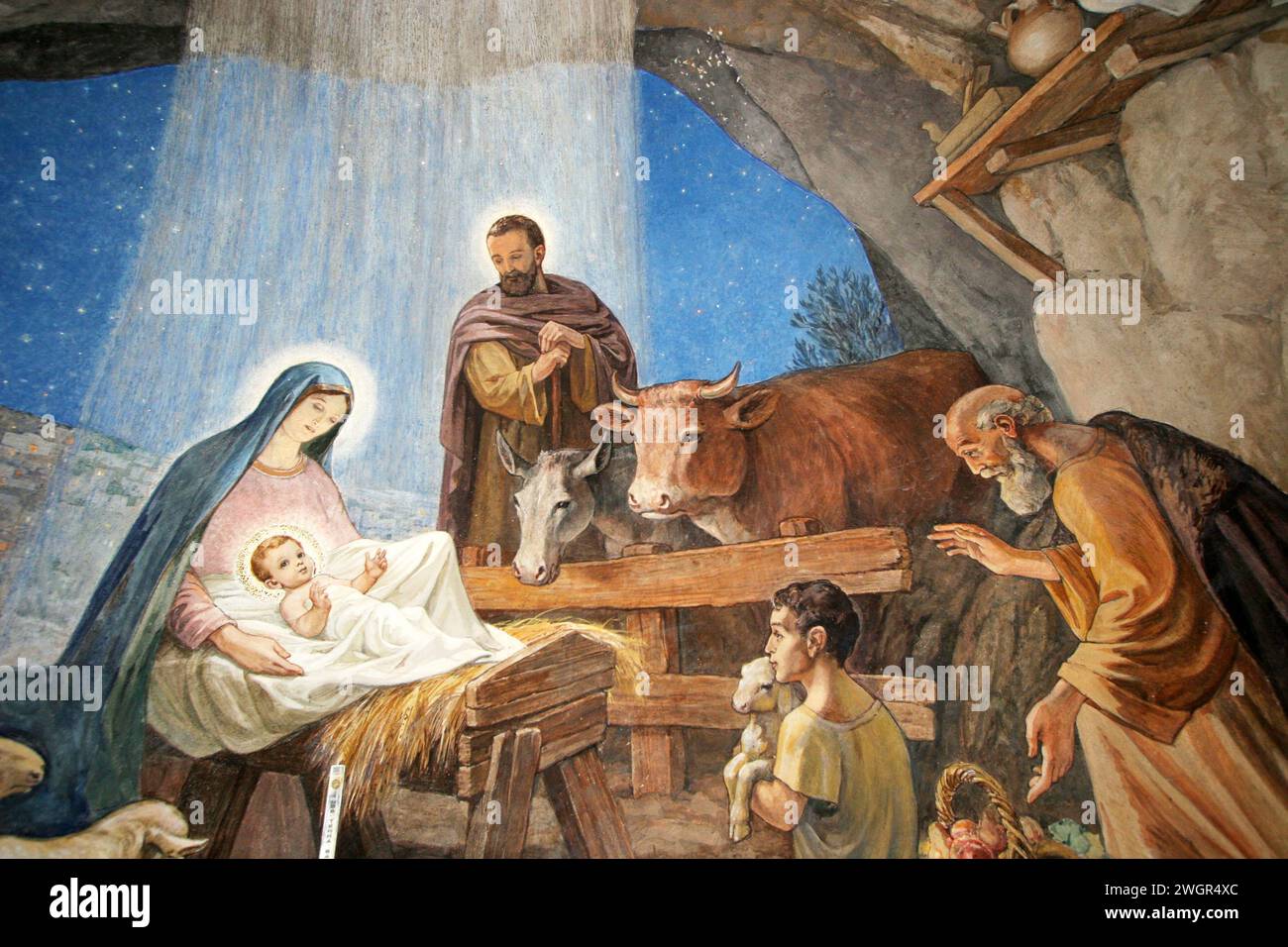Nativity scene, Shepherds' Field Chapel in Beit Sahour, Bethlehem ...