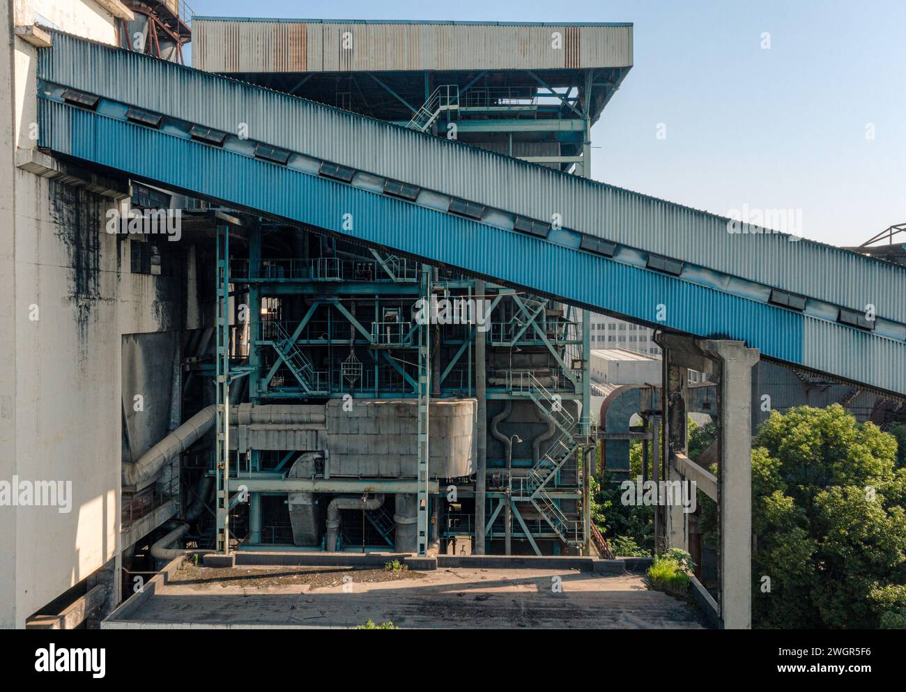 The coal block conveying channel of abandoned thermal power plants ...