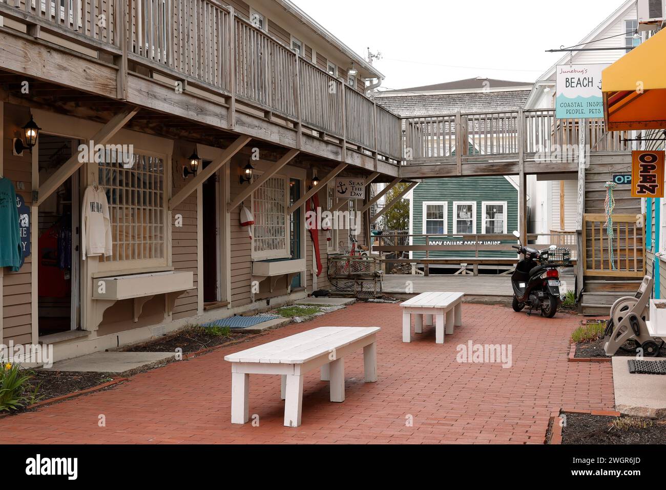 Dock Square is in the center of downtown and is loaded with specialty ...