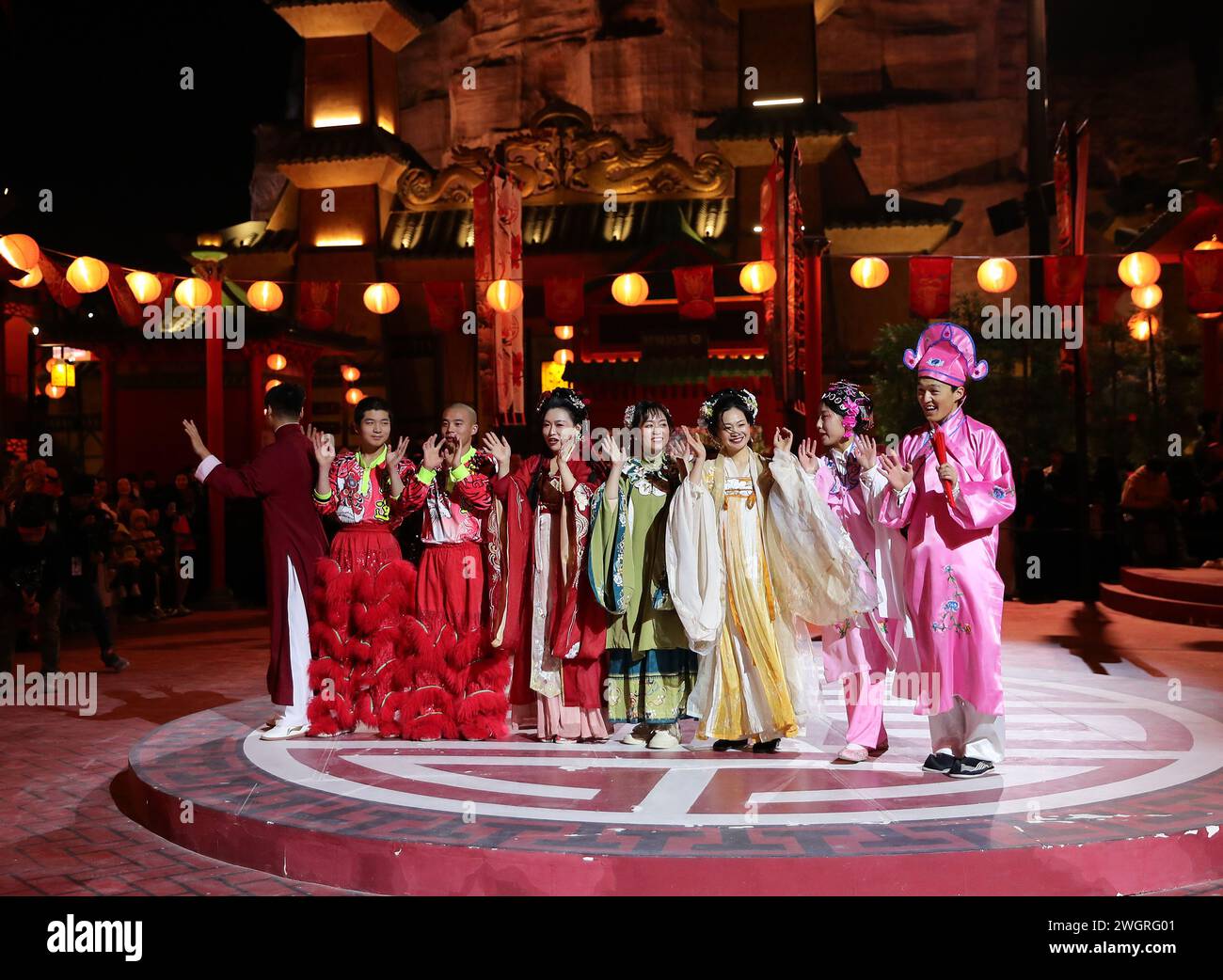 Riyadh, Saudi Arabia. 5th Feb, 2024. Actors greet the audience during ...