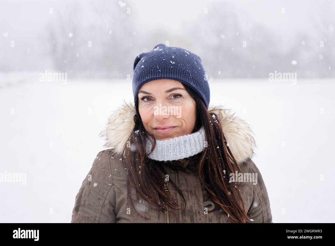Milan snowfall hi-res stock photography and images - Alamy