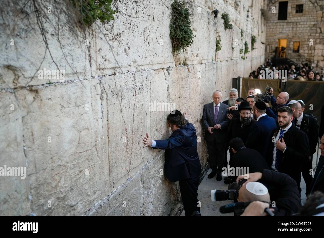 Argentine President Javier Milei touches the Western Wall, the holiest ...