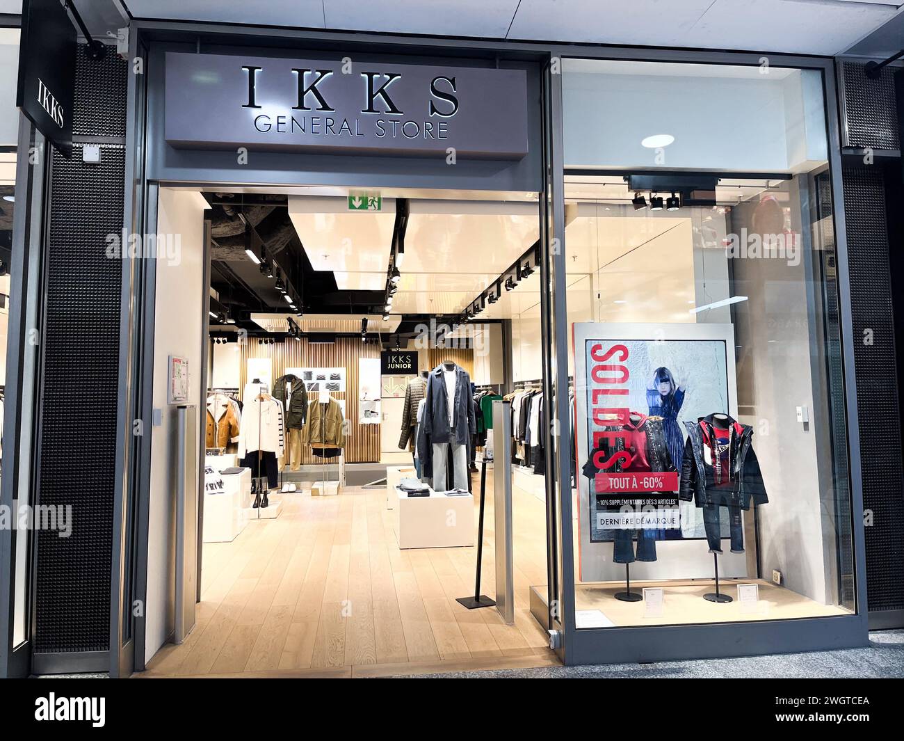 The Clothing Brand Ikks Is Experiencing Serious Difficulties The