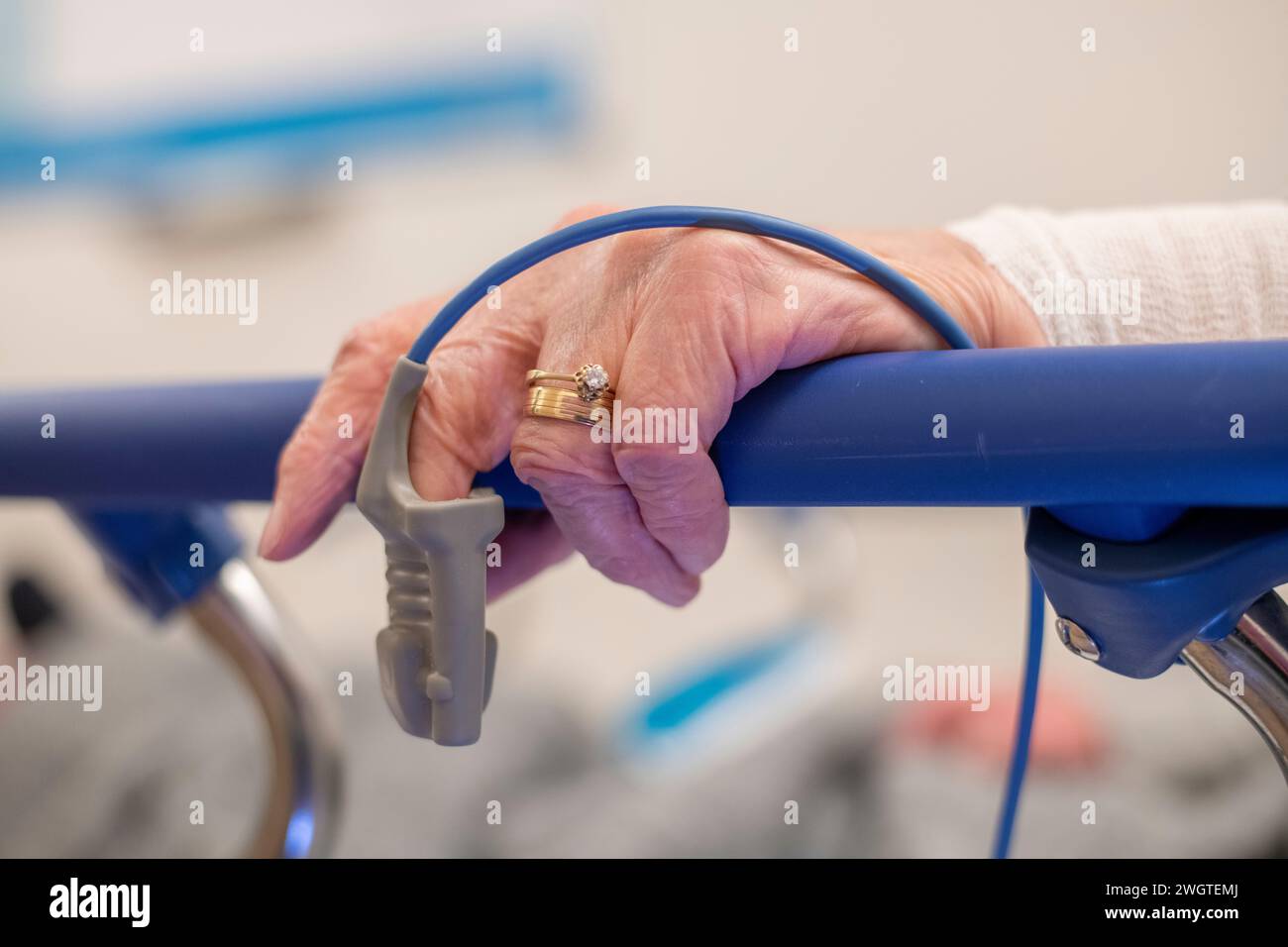 Patient observation hi-res stock photography and images - Alamy