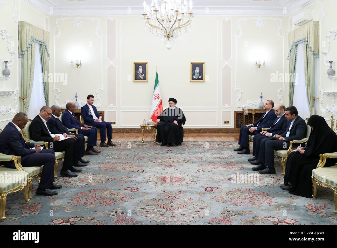 Iranian President Ibrahim Raisi meets with Acting Sudanese Foreign ...