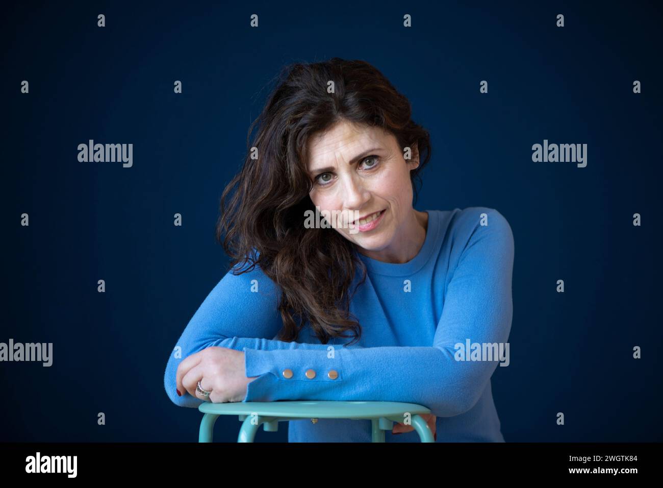 Concerned look hi-res stock photography and images - Alamy