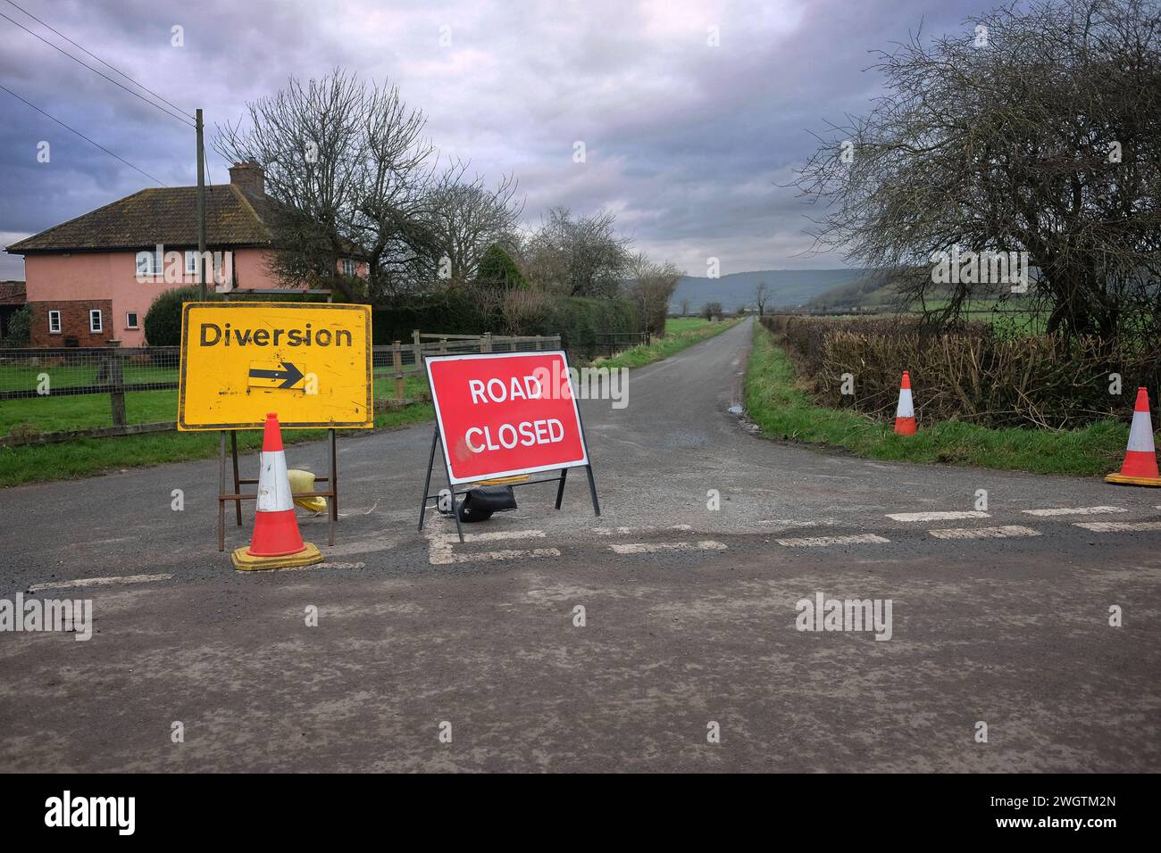 February 2024 - Road closure signs in Rural Somerset, UK Stock Photo ...