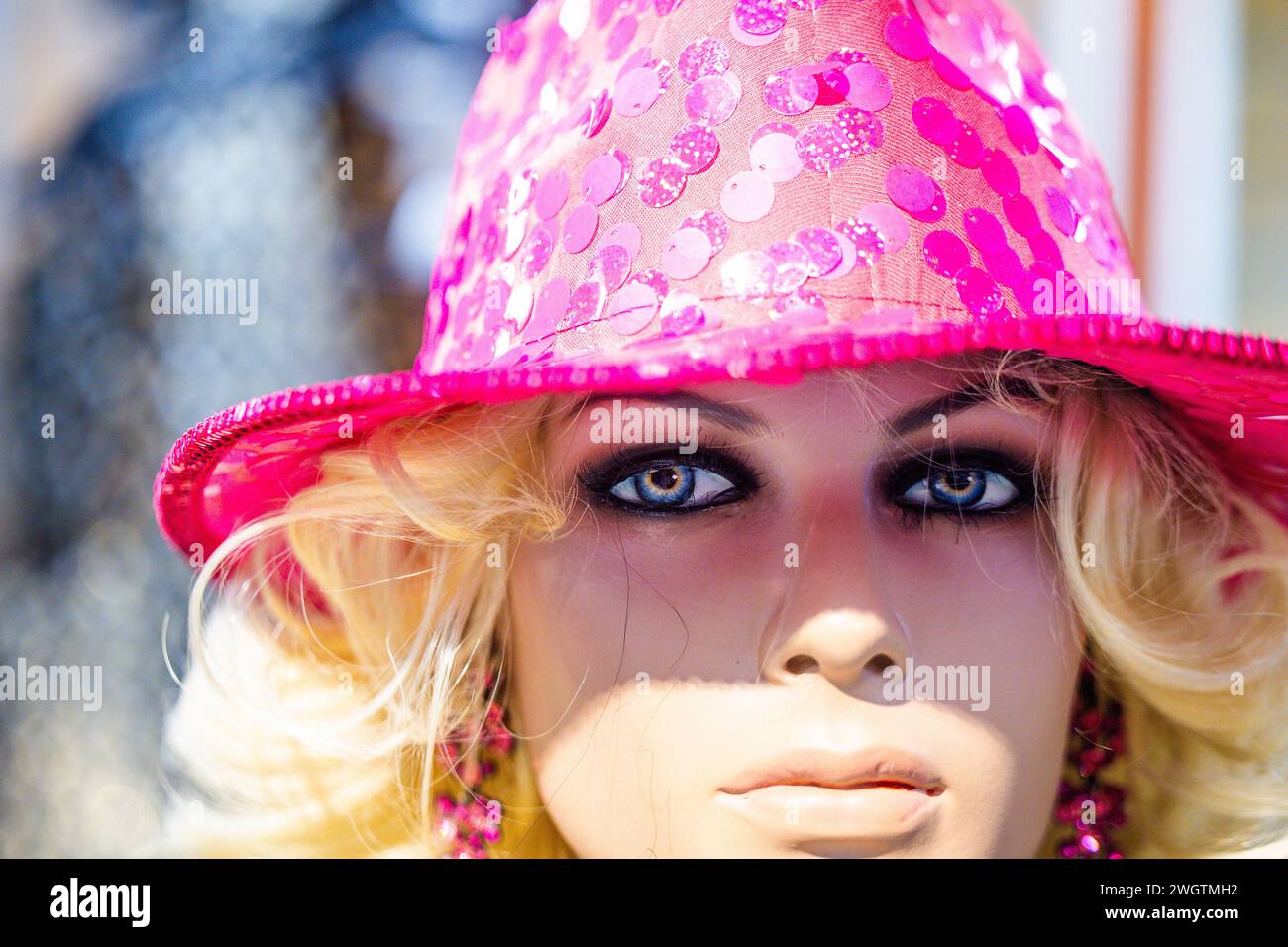 DEN BOSCH - A mannequin for the carnival. In the run-up to the party ...