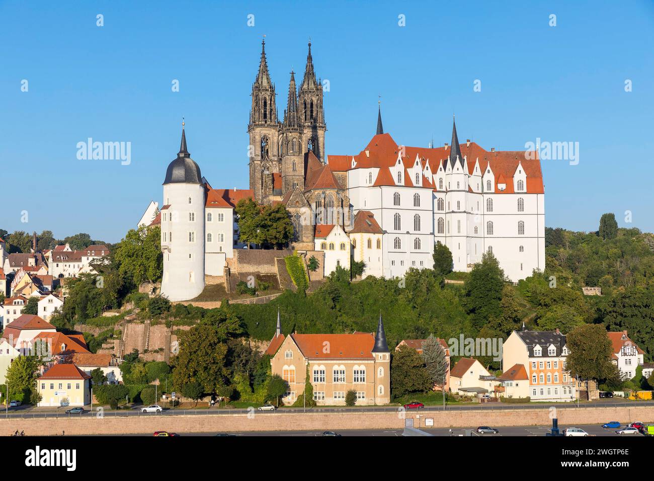 Albrechtsburg mit Bischofsitz und Domtürmen, Meißen, Sachsen ...