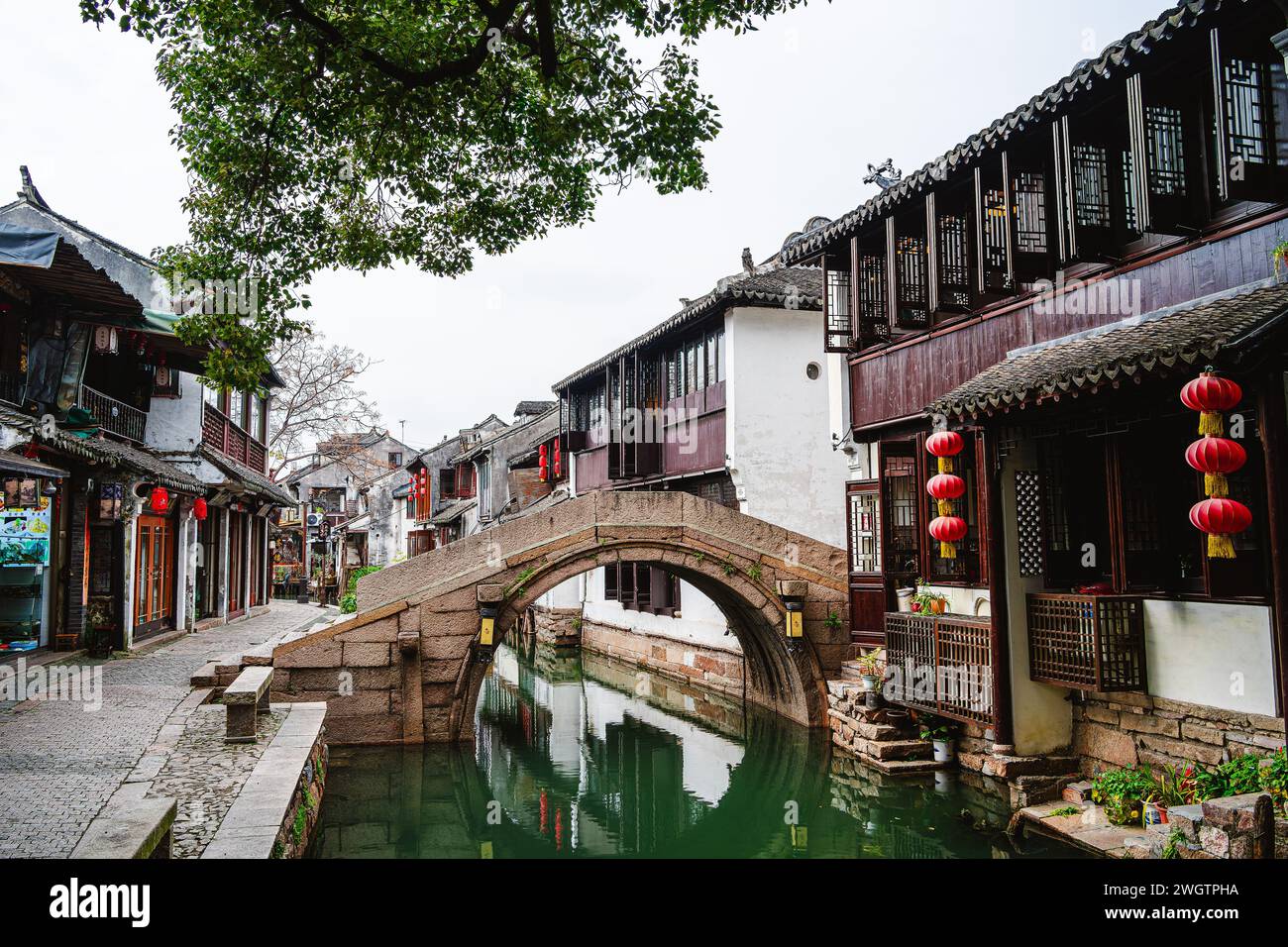 Zhouzhuang village hi-res stock photography and images - Alamy