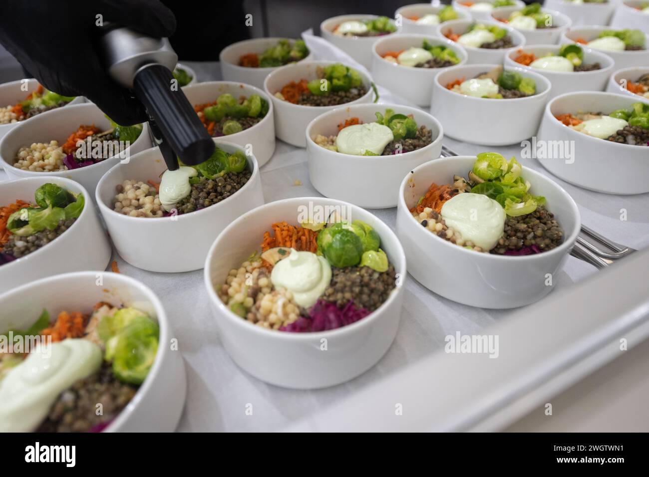 International chefs hi-res stock photography and images - Alamy