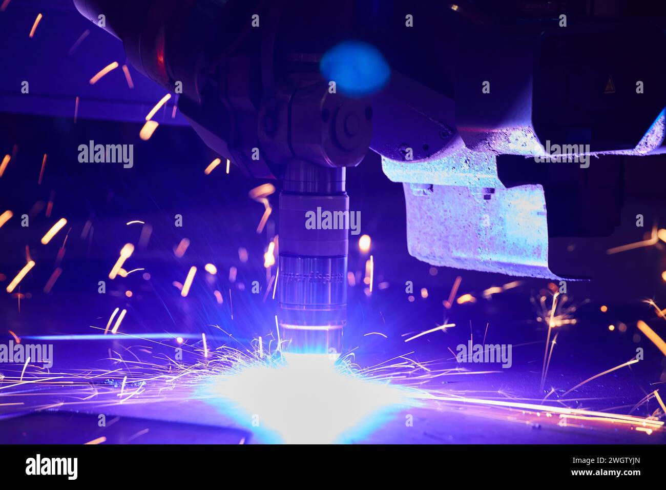 Welding in progress intense light hi-res stock photography and images ...