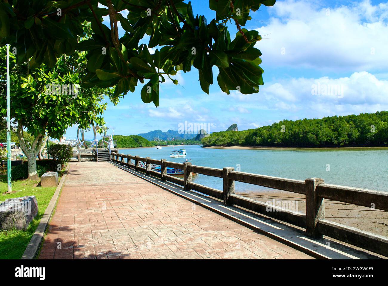 Krabi river promenade Stock Photo - Alamy
