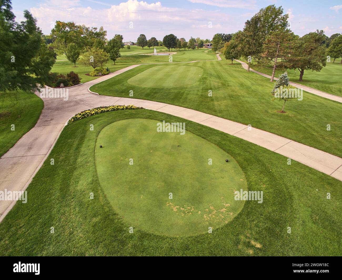 Well maintained pathways hi-res stock photography and images - Alamy