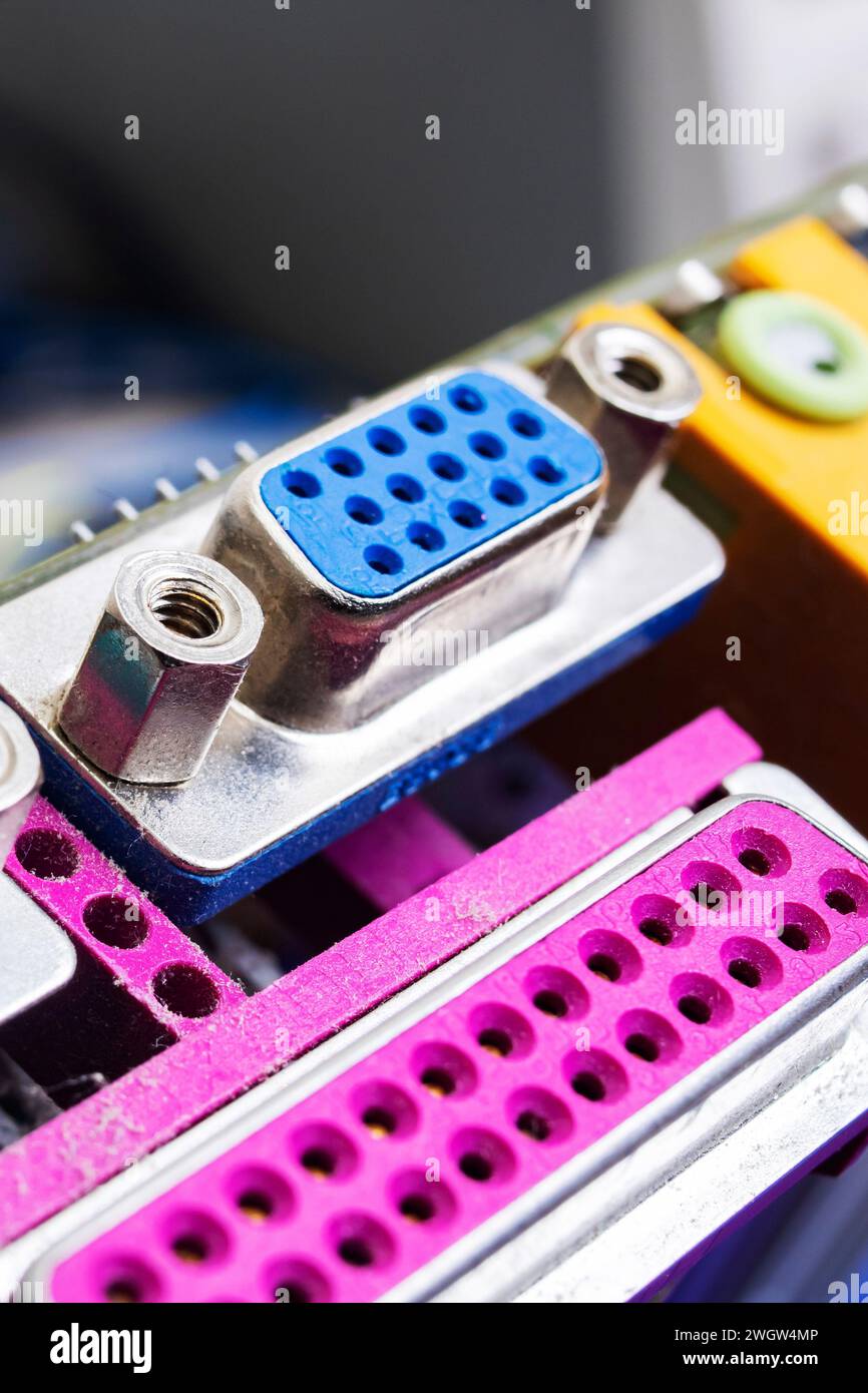 Free connectors hi-res stock photography and images - Alamy