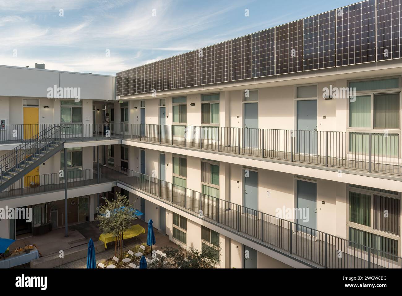 Solar apartment building hi-res stock photography and images - Alamy