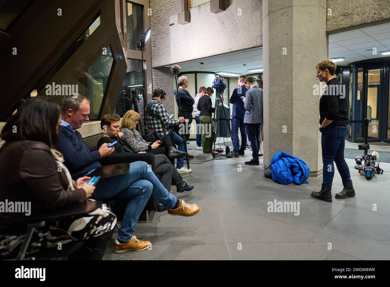 THE HAGUE - Journalists wait in the formation area of the House of ...