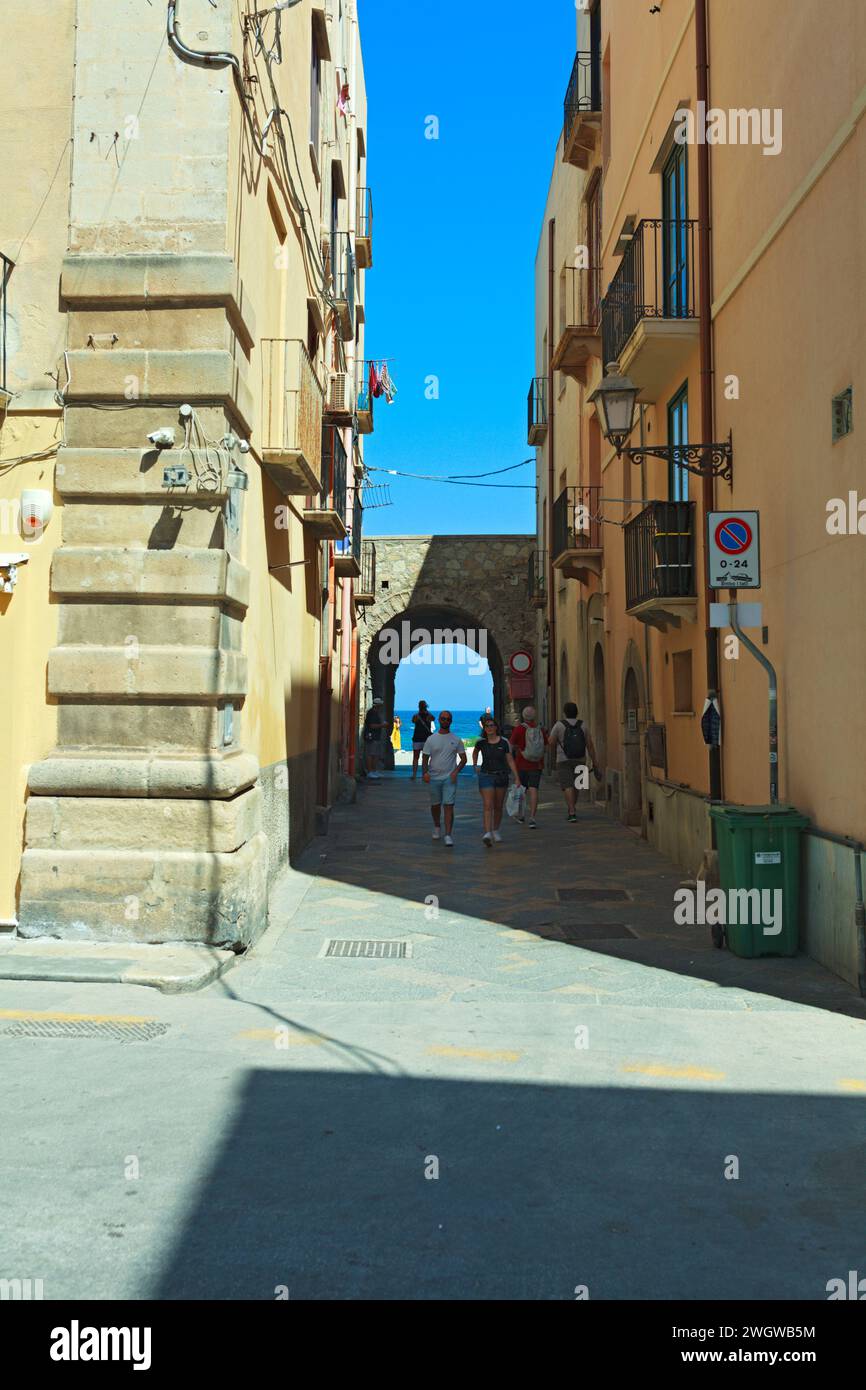 Sicily city trapani boats hi-res stock photography and images - Alamy