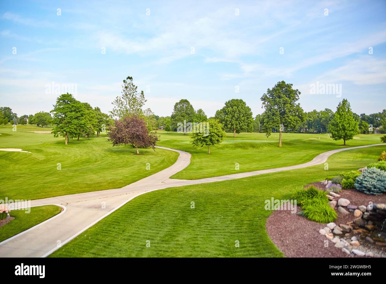 Golf cart pathway hi-res stock photography and images - Alamy