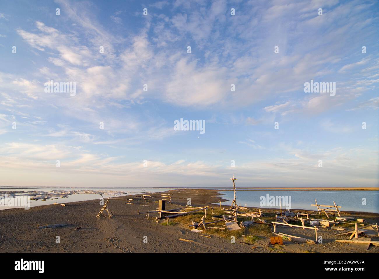 camp on a sandspit along anwr 1002 coastal plain arctic alaska Stock ...