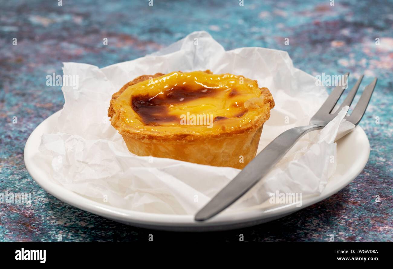 Burnt quiche hi-res stock photography and images - Alamy